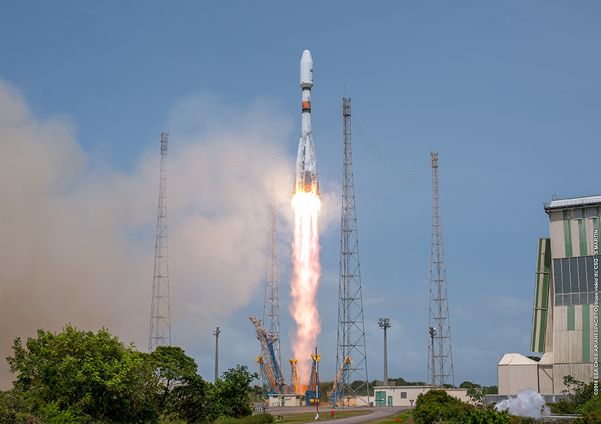 First-ever test launch of OneWeb satellites on Soyuz-ST carrier rocket ...