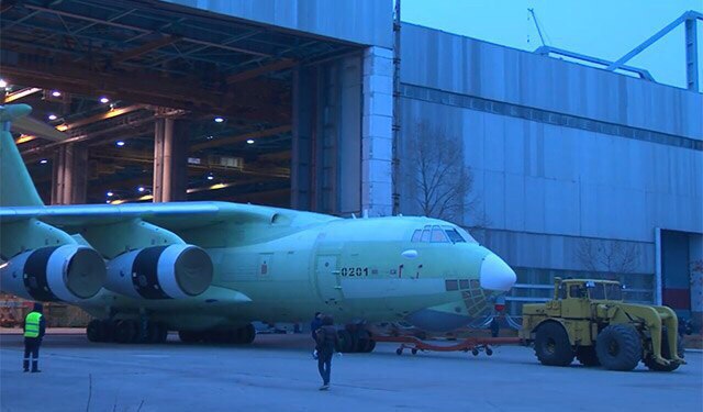 Russia rolls out first modernized IL-78M-90A tanker aircraft - RUSSIAN ...