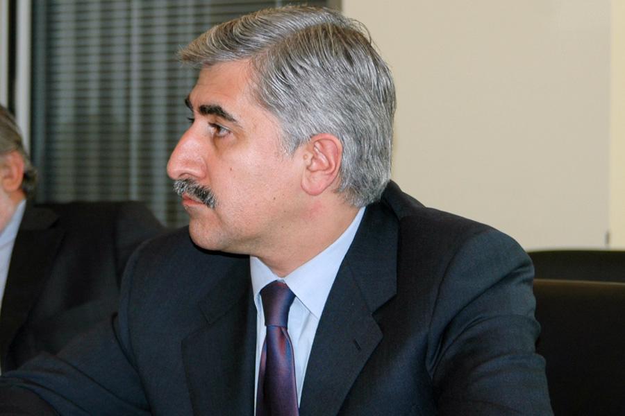 The president of UAC, Mikhail Pogosyan, and the pilot, Sergey Bogdan ...