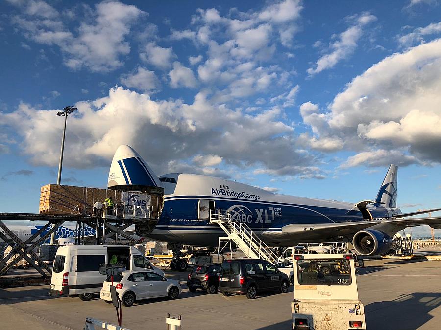 AirBridgeCargo’s Boeing 747-8F nose-loading capability facilitates ...