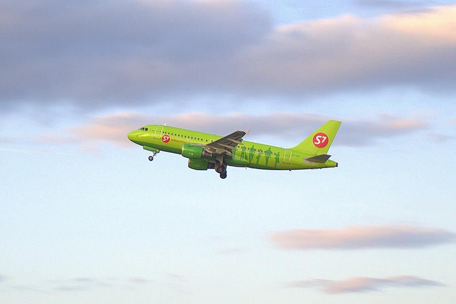 S7 Airlines has increased the number of seats in the business class and ...