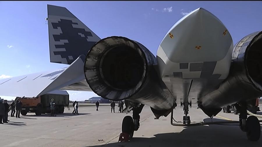 Su-57 fighter jet continues test flights with advanced fighter aircraft ...