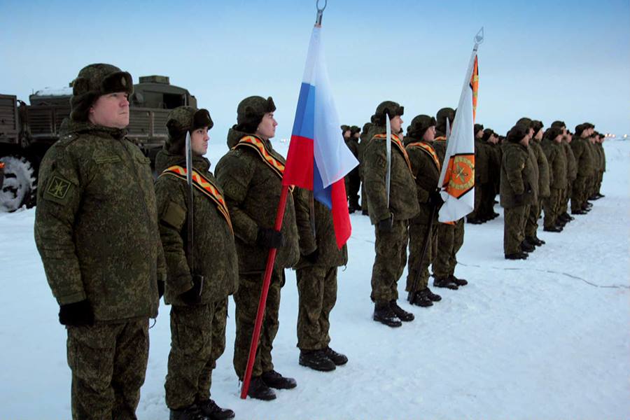 New Northern Fleet Air Defence regiment takes up combat duty in the ...